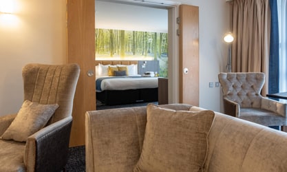 Suites - Burleigh Court